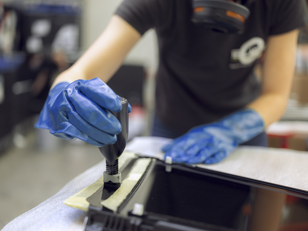 Quality Control Automotive Glass | EuroQ - Quality Support